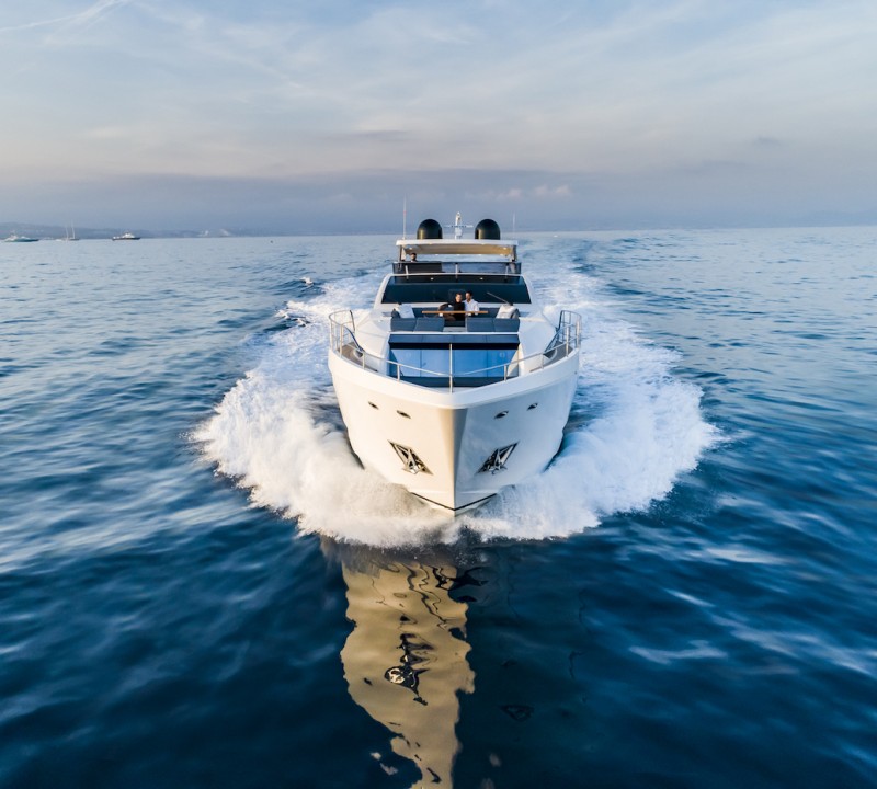 Yacht Pearl 95, Pearl Yachts | CHARTERWORLD Luxury Superyacht Charters